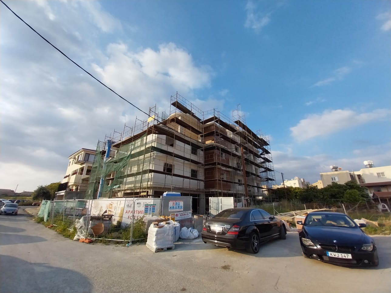 KAMARES RESIDENCE - IPC Developers